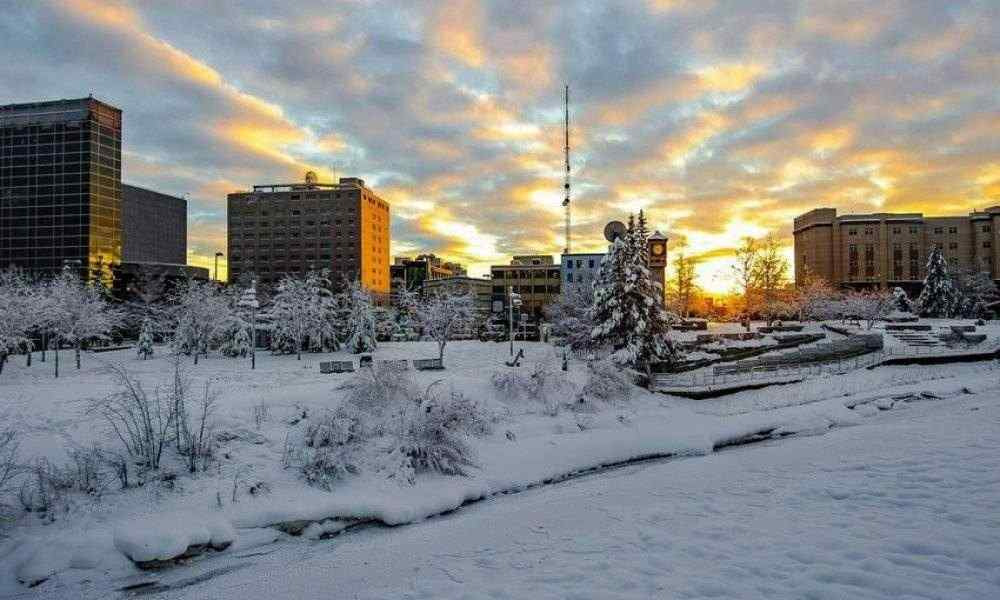 Улаанбаатарт өдөртөө 10 хэм хүйтэн